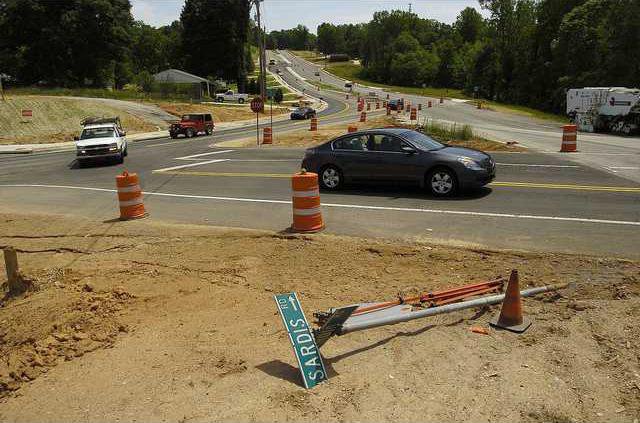 Sardis Road gets revamp, but work takes a holiday - Gainesville Times