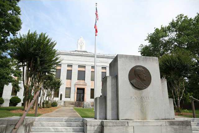 Upgrades to historic Roosevelt Square in Gainesville could start in ...