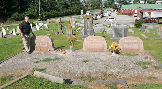 Innovative system helps cemetery log grave information - Gainesville Times