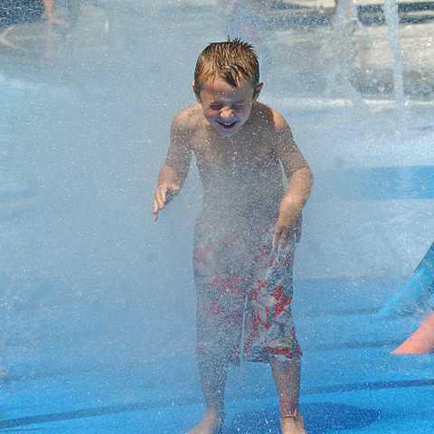 Francis Meadows Aquatic Center a Labor Day hot spot - Gainesville Times