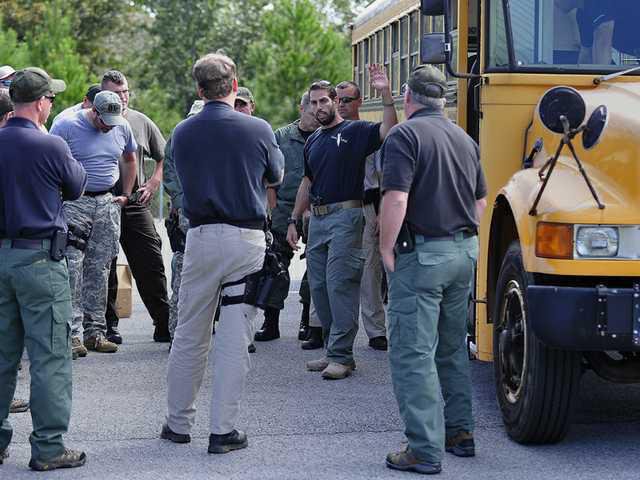 Hall SWAT team practices for violent bus situations - Gainesville Times