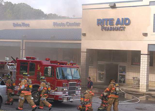 Accidental fire causes damage to pharmacy - Gainesville Times