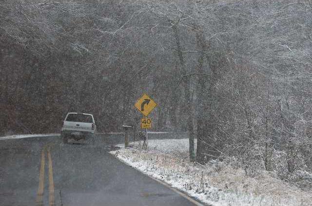 Roads clearing, but snow and chilly weather remains - Gainesville Times