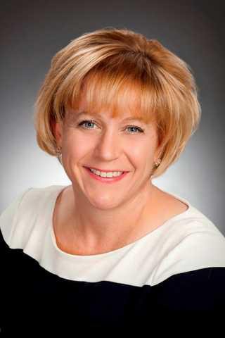 Gainesville Main Street manager moves to Convention and Visitors Bureau ...
