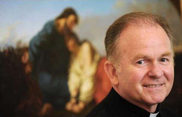 Capitol chaplain says hell rely on prayer, avoid politics - Gainesville ...