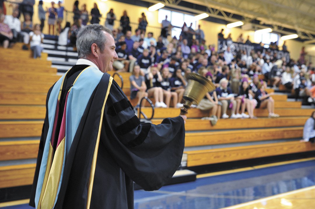Lakeview Academy starts school year with traditions, ceremony ...