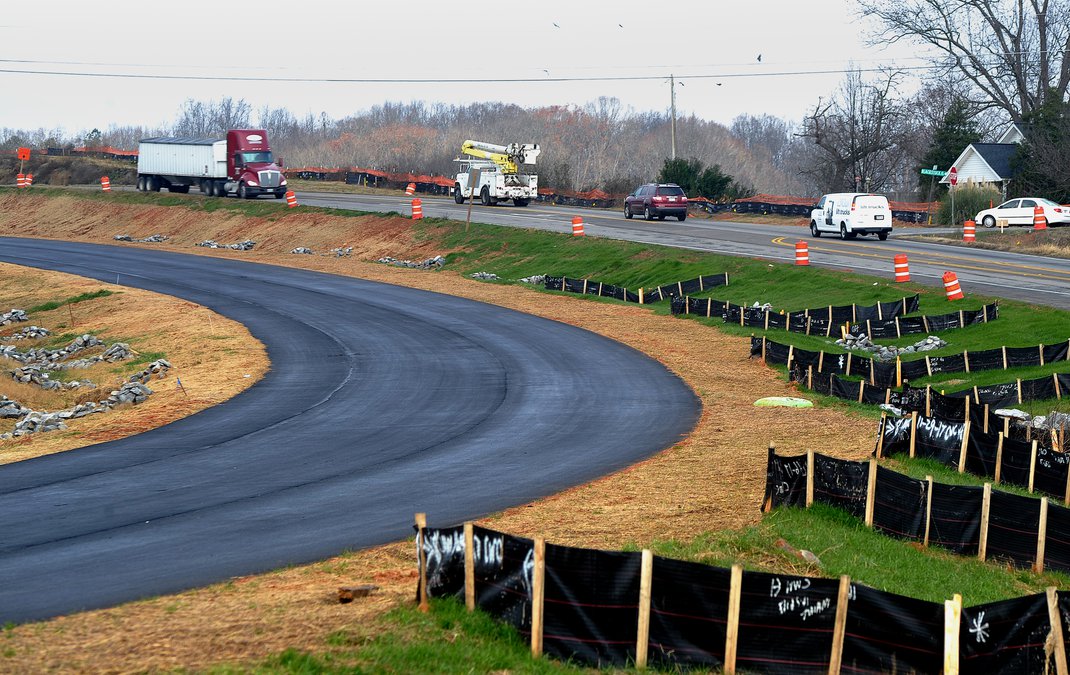Athens Highway/U.S. 129 traffic could switch to new lanes in January ...