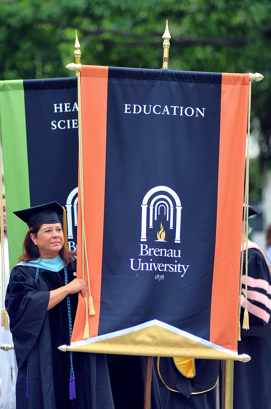 Photo slideshow: Brenau University's 139th commencement - Gainesville Times