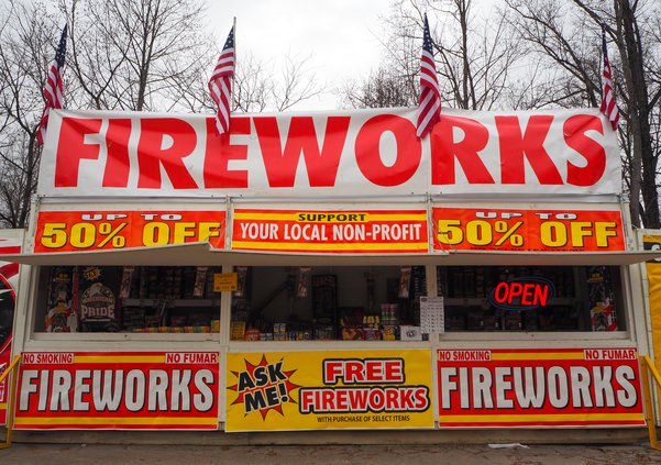 These fireworks shop owners hope you have a blast for New Year's ...