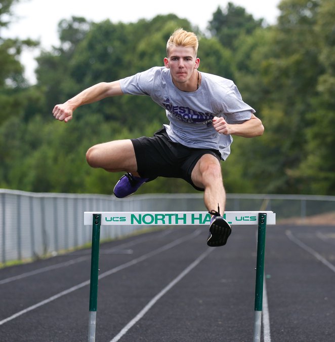 North Hall grad Chesley Kinney achieves Division I dream by signing on ...