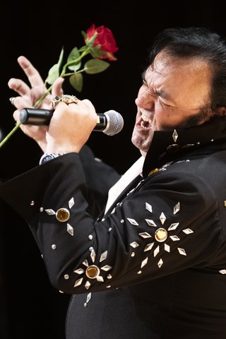 See all the glitz of 20 Elvis tribute artists in these 11 photos ...