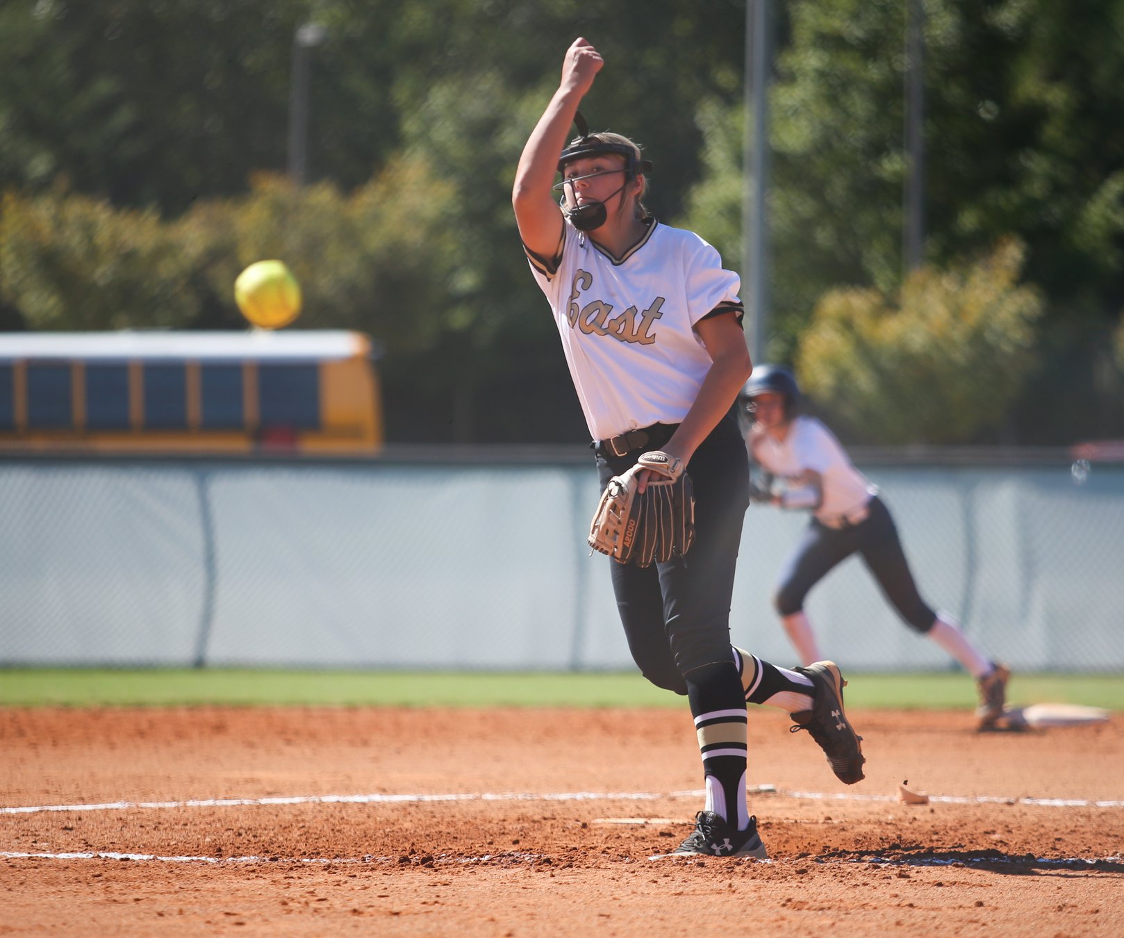 High school softball: East Hall's Macy Banks thrives under the ...