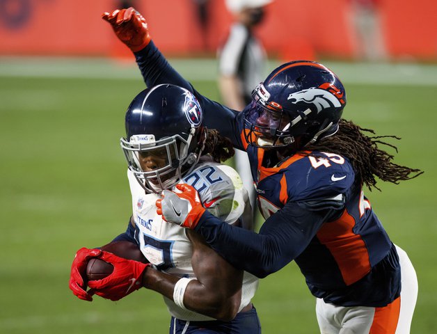 NFL: Gainesville High grad Alexander Johnson signs with Miami Dolphins ...