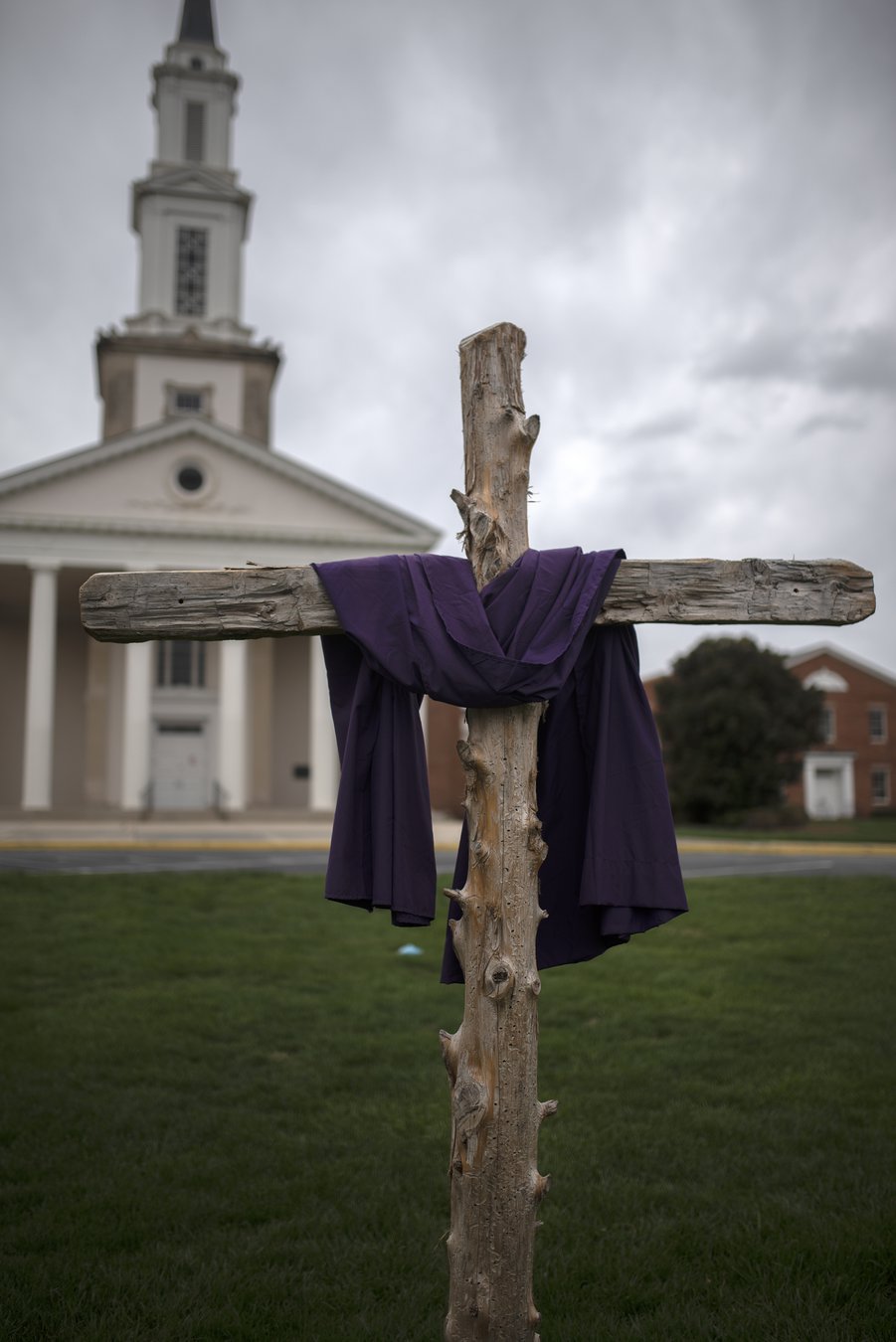 These Hall County churches are holding indoor, outdoor and live ...