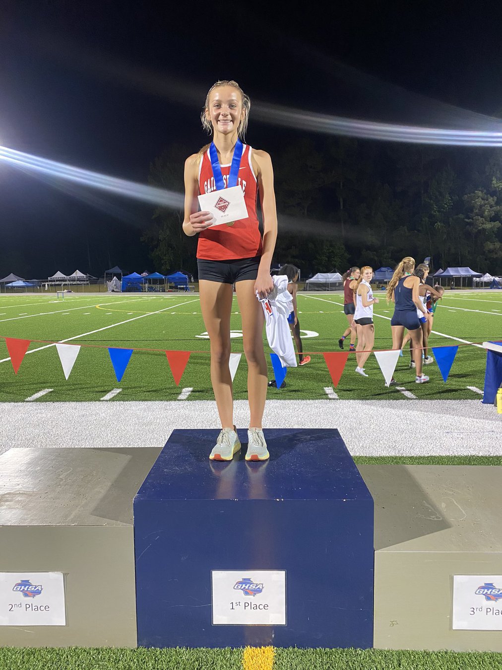 Gainesville's Ashley Thompson claims state championship in 3200-meter ...