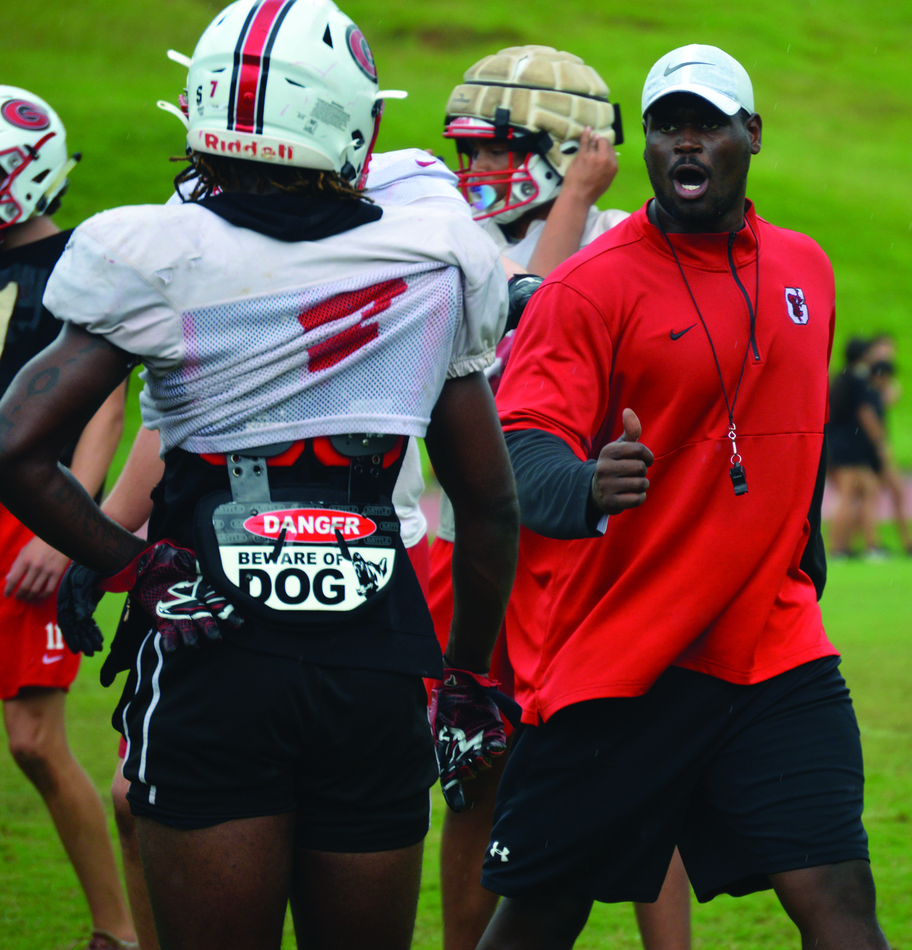 Former University of Georgia tight end, Gainesville High OL coach Bruce ...