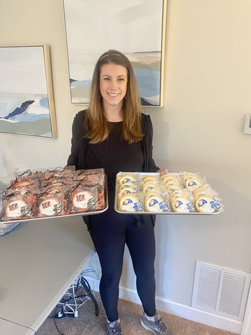 Meet the Gainesville baker who sent 12,000 cookies to the Super Bowl ...