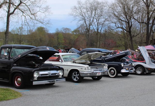 This monthly car show and swap meet aims to raise funds for Clermont ...