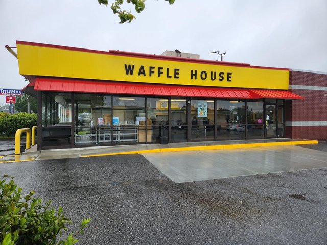 The latest on Waffle House in Oakwood that closed for remodeling ...