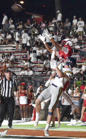 High school football: Gainesville senior wide receiver Eric Hart making ...