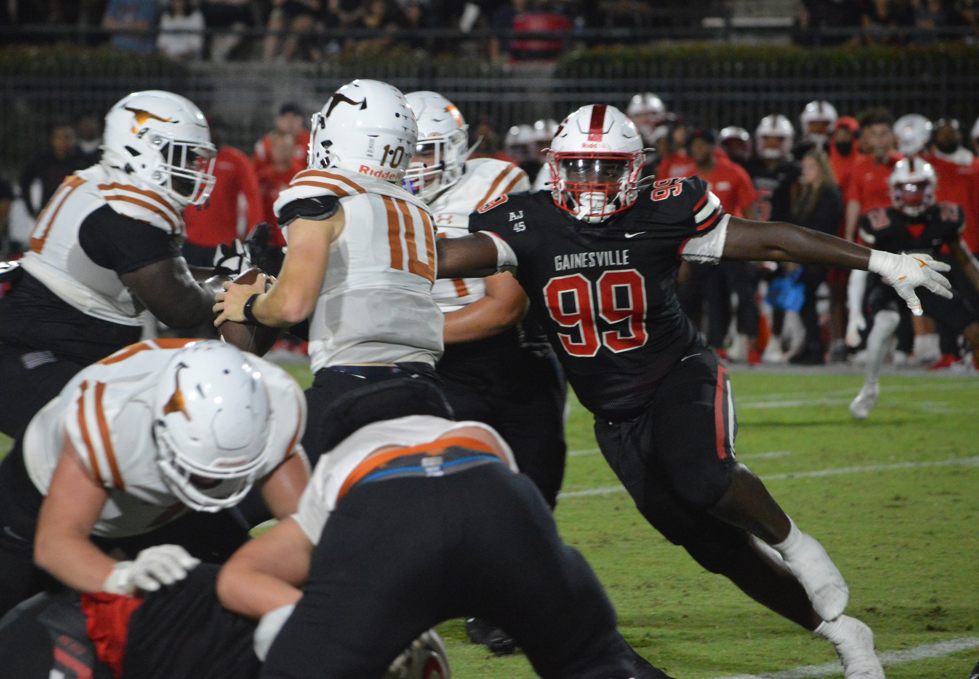 High school football: Gainesville's Julius Columbus receives preseason ...