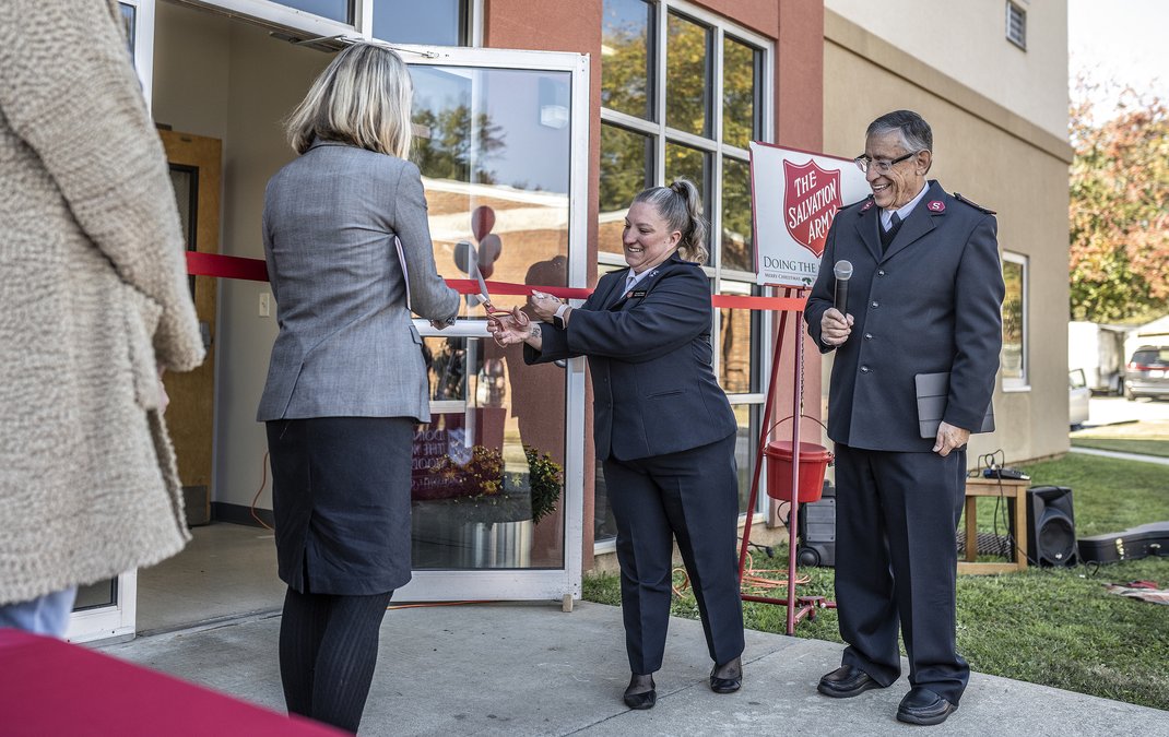 Salvation Army homeless shelter reopening after shuttering its doors ...