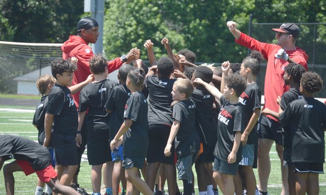 Photo Gallery: Local youth players learn from the pros in Falcons ...