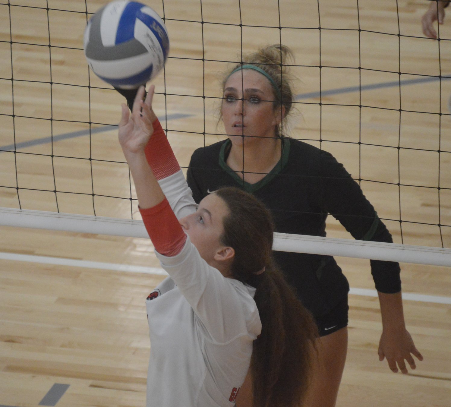 The Time Is Now: Summer provides more than just a vacation for Gainesville volleyball standout ...