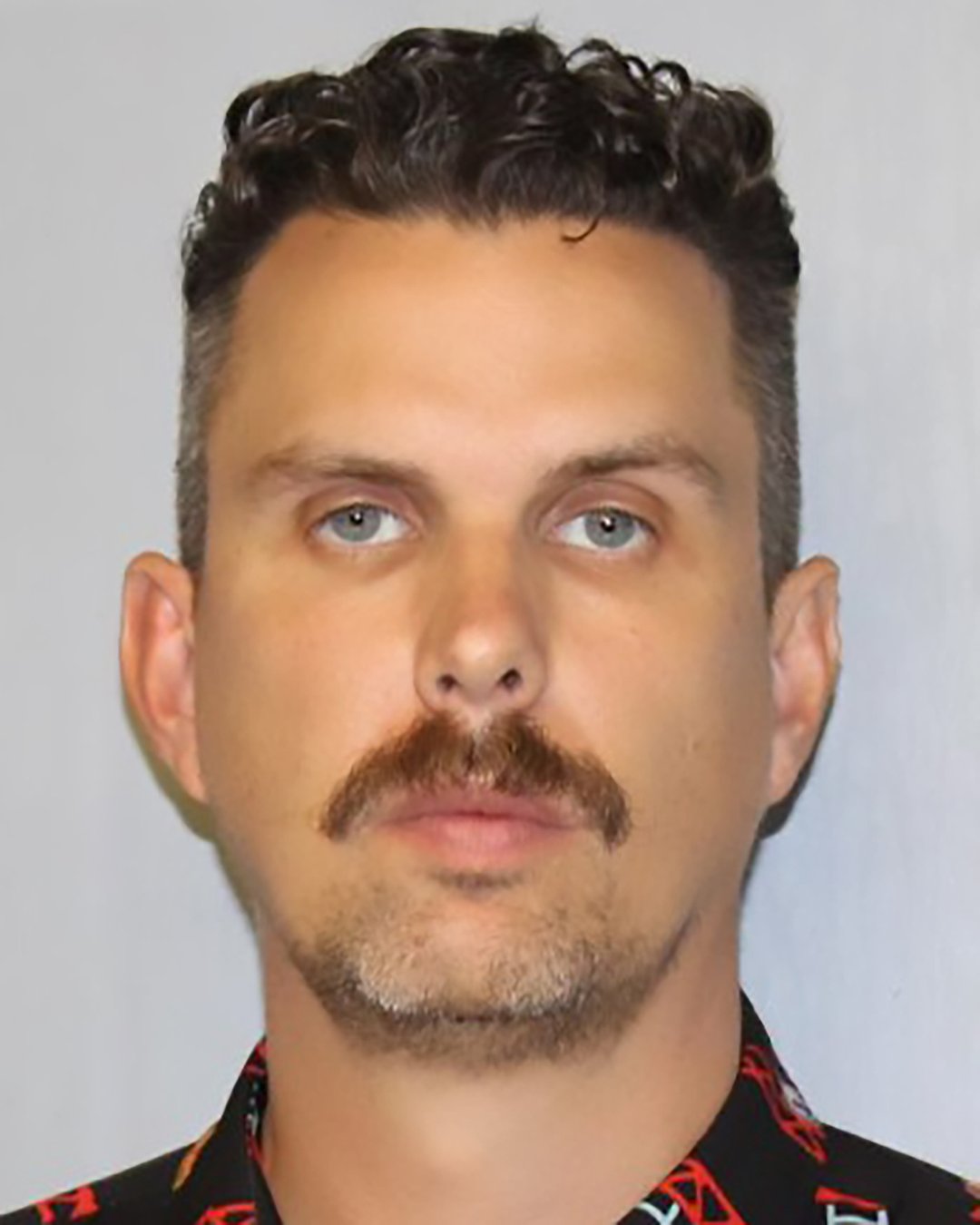 Buford restaurant owner accused of kidnapping, dragging wife by hair ...