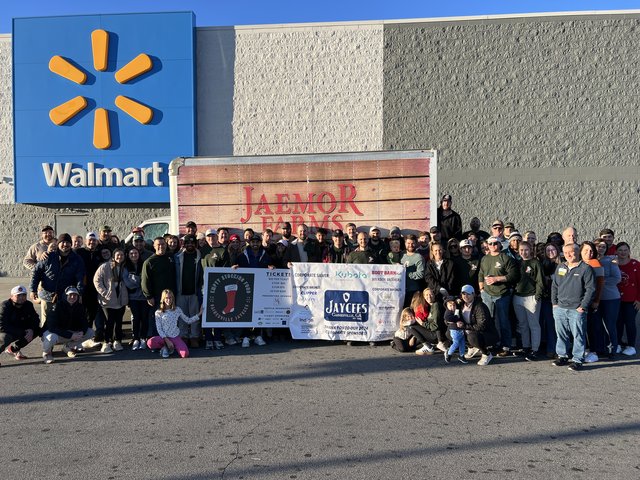 Empty Stocking Fund brings holiday cheer to 220 Hall County children ...