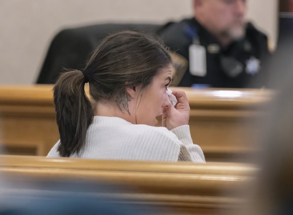 Gainesville woman selling drugs sentenced after 13-year-old son ...