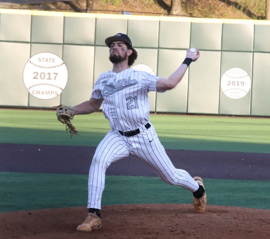 High school baseball: North Hall locks up region championship with win ...