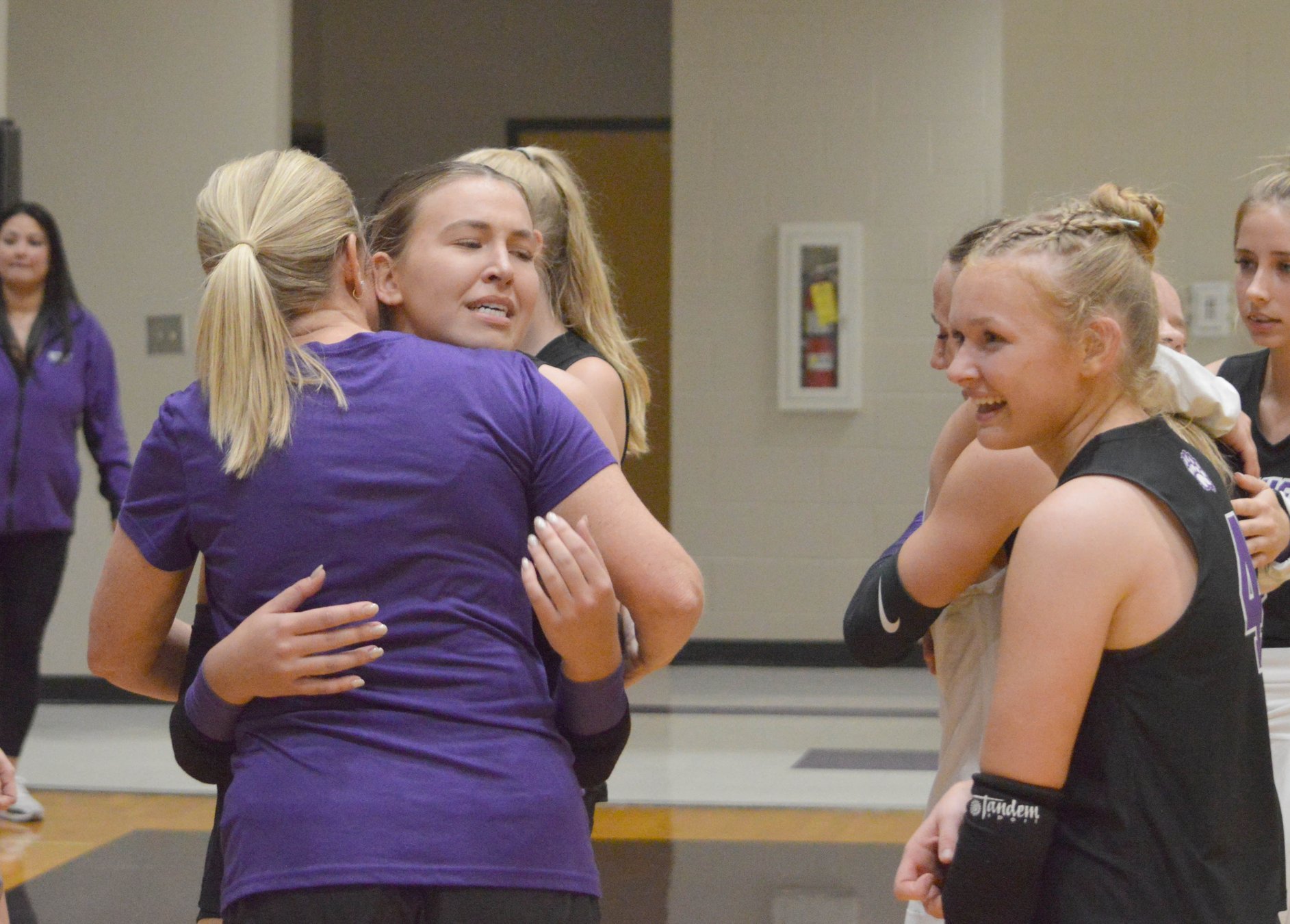 High school volleyball: Big serves late help Cherokee Bluff fight off ...