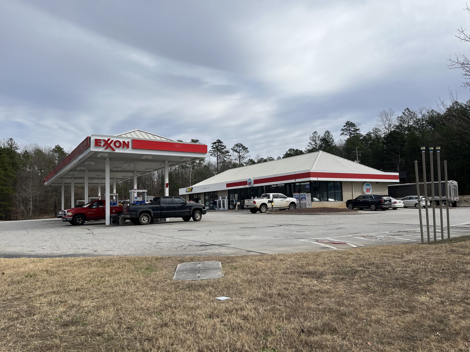 Truck stop planned at busy Ga. 365 intersection in northeast Hall ...